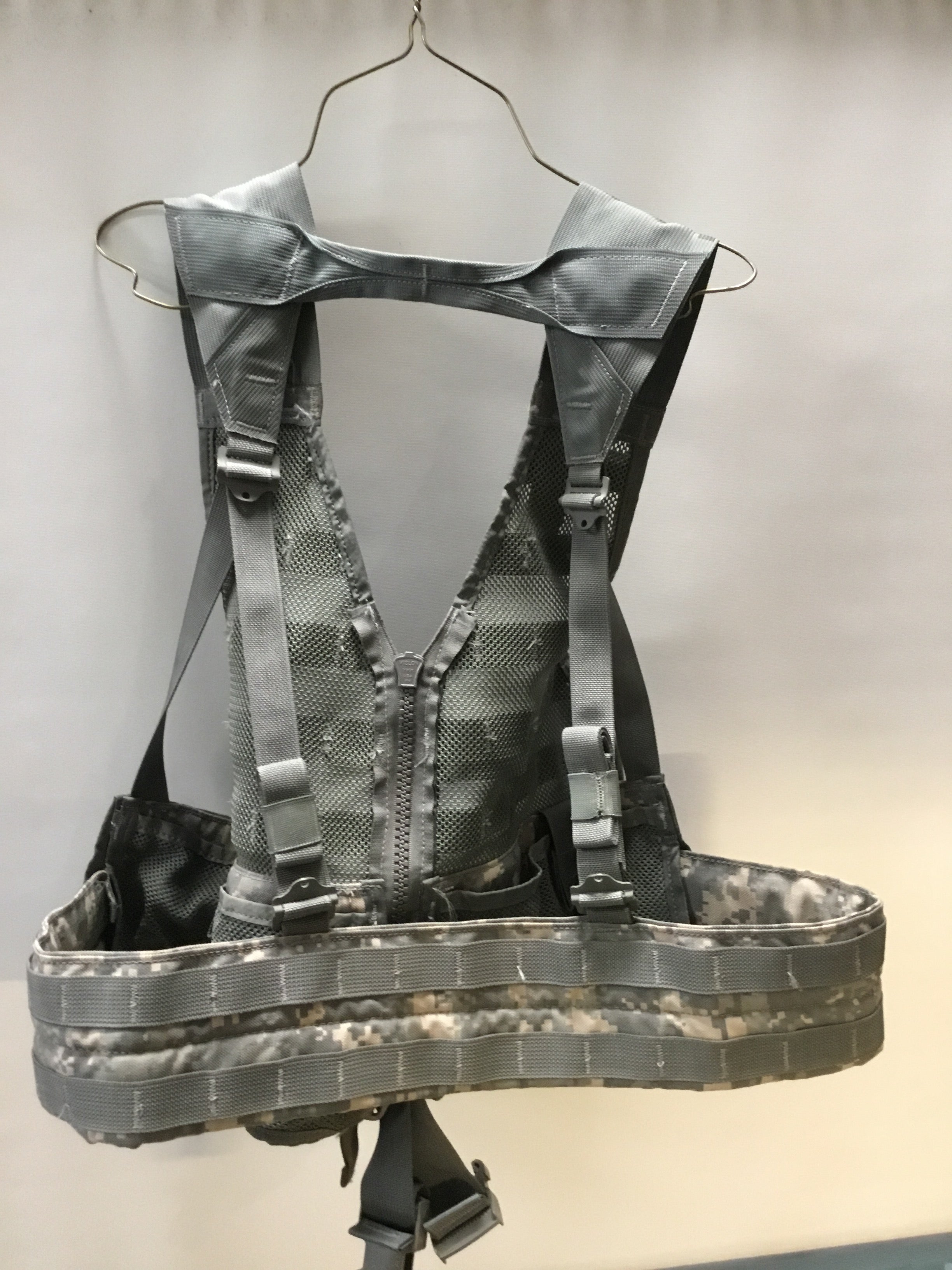 U.S. military load bearing Vest – Roy's Army Surplus & Collectables